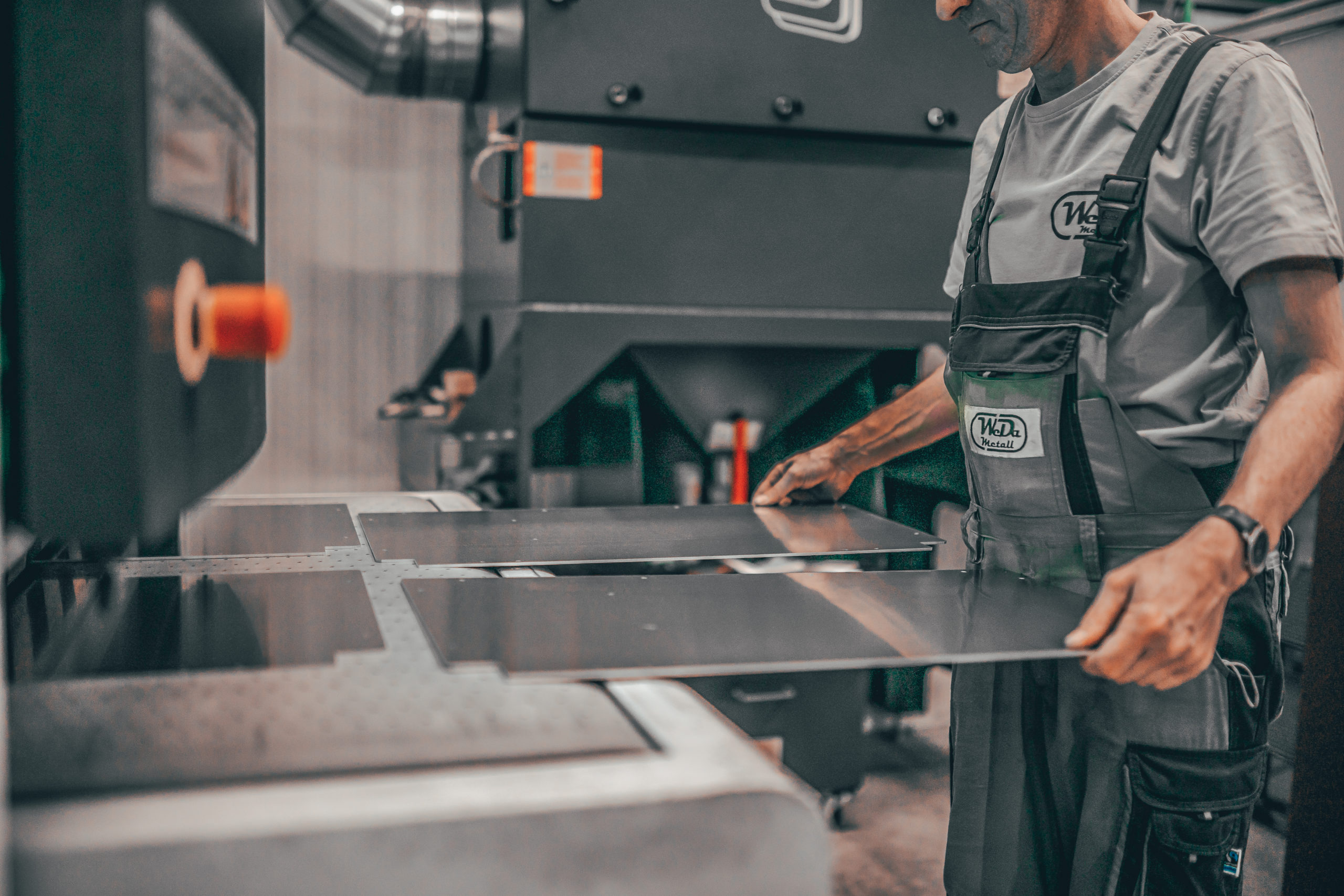 Entgratung - Weda Metall